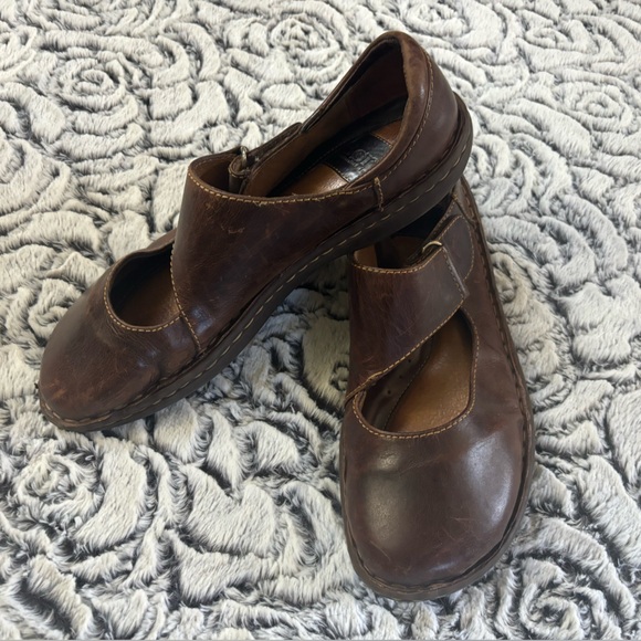 Born | Shoes | Born Womens Mary Jane Dark Brown Leather Flats Size ...